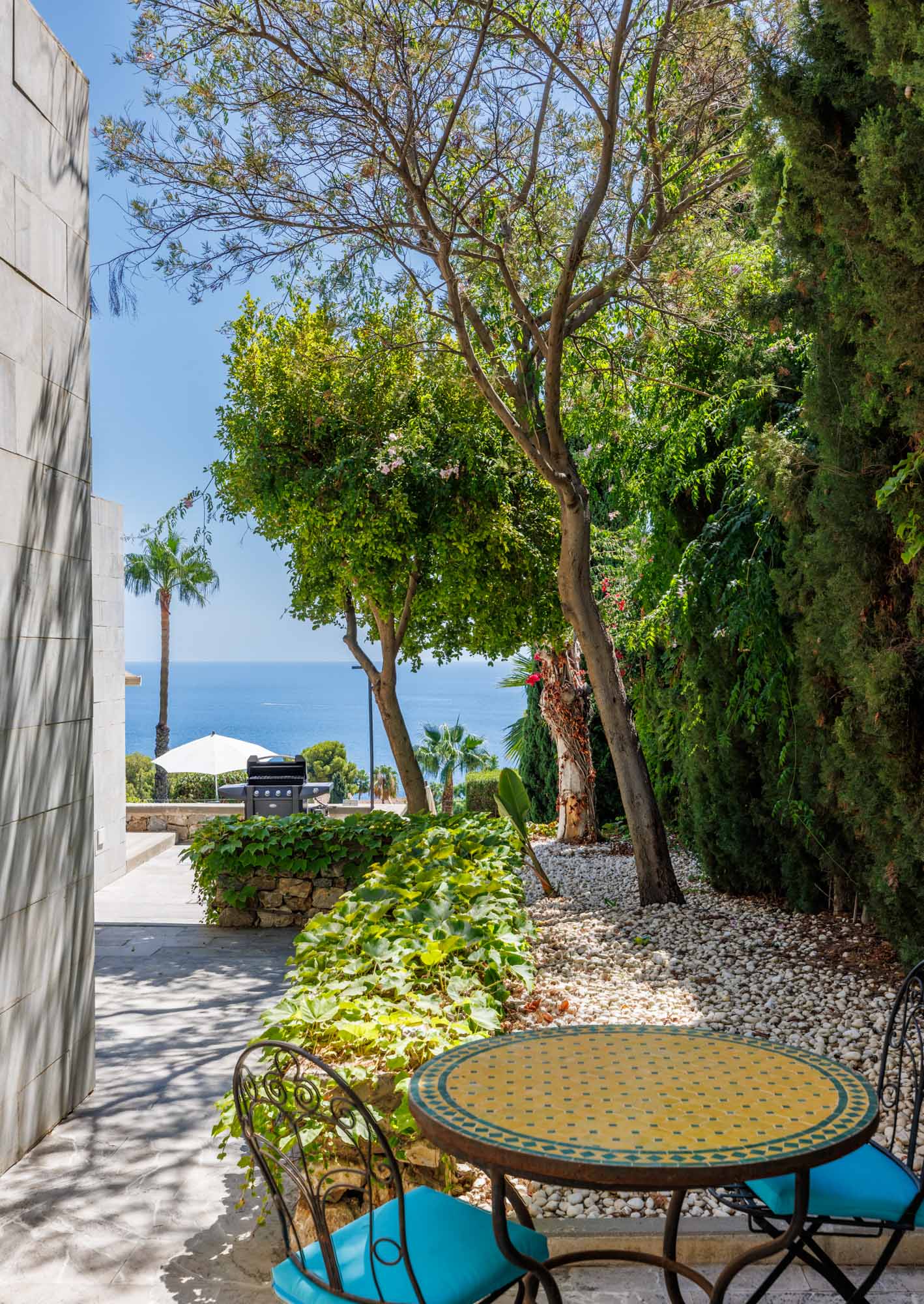 Villa Estrelizia Luxury 5-Bed Villa in La Herradura | The Luxury Villa ...