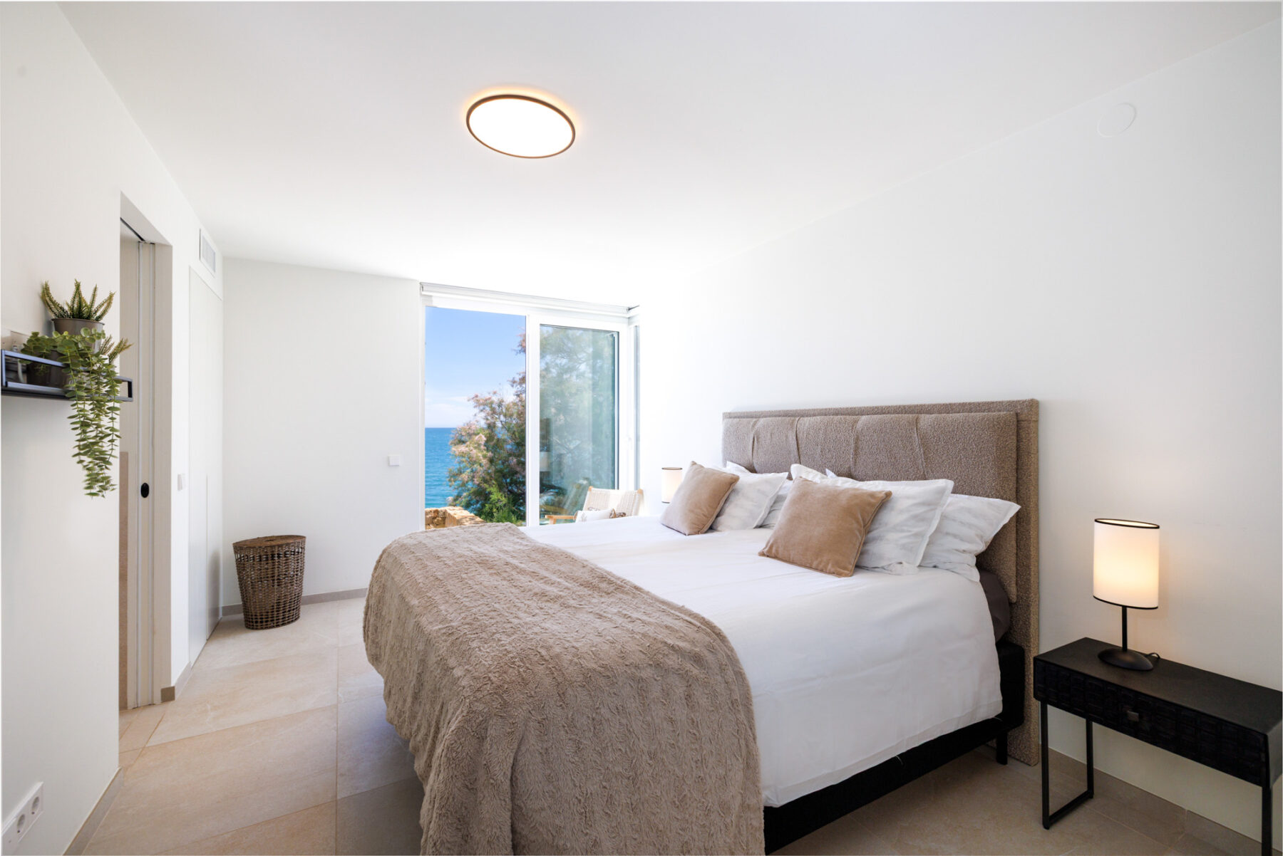 Villa Kyssa modern luxury villa Sotogrande | The Luxury Villa Collection